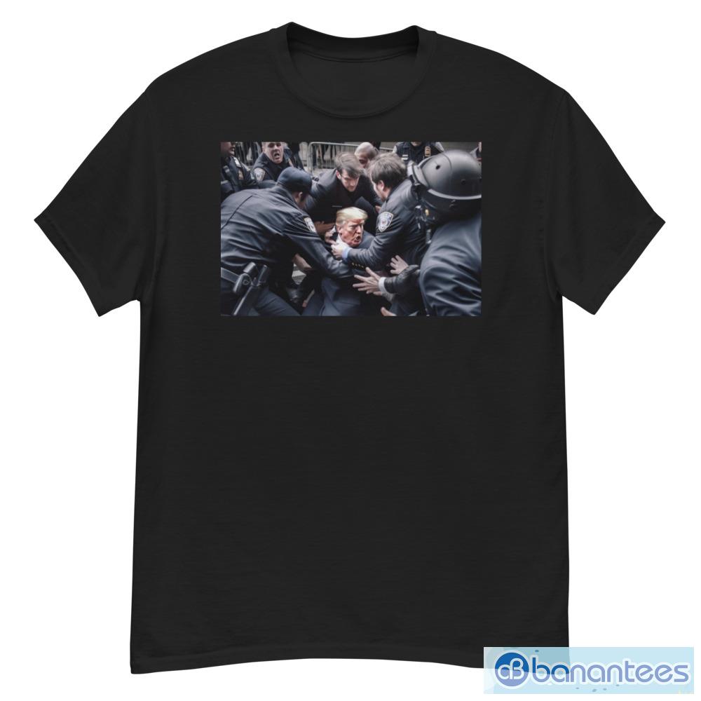 Donald Trump was caught by the police AI Fake T-Shirt - Banantees