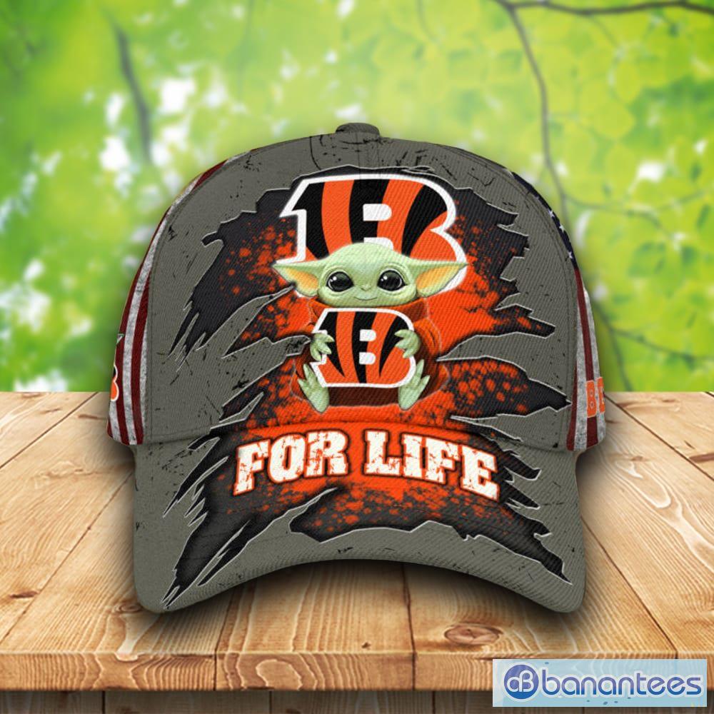 Baby Yoda Hug Cincinnati Bengals Logo Life Caps For Fan Hat - Banantees
