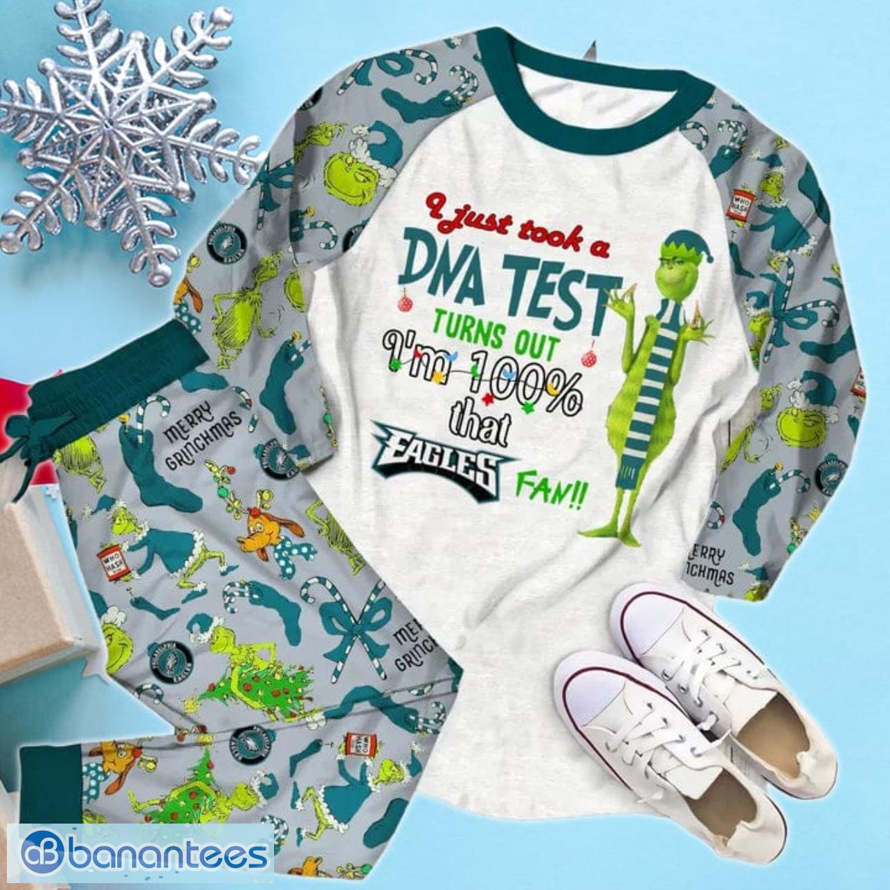 I Am 100 That Philadelphia Eagles Fan Grinch Pajamas Set - Banantees