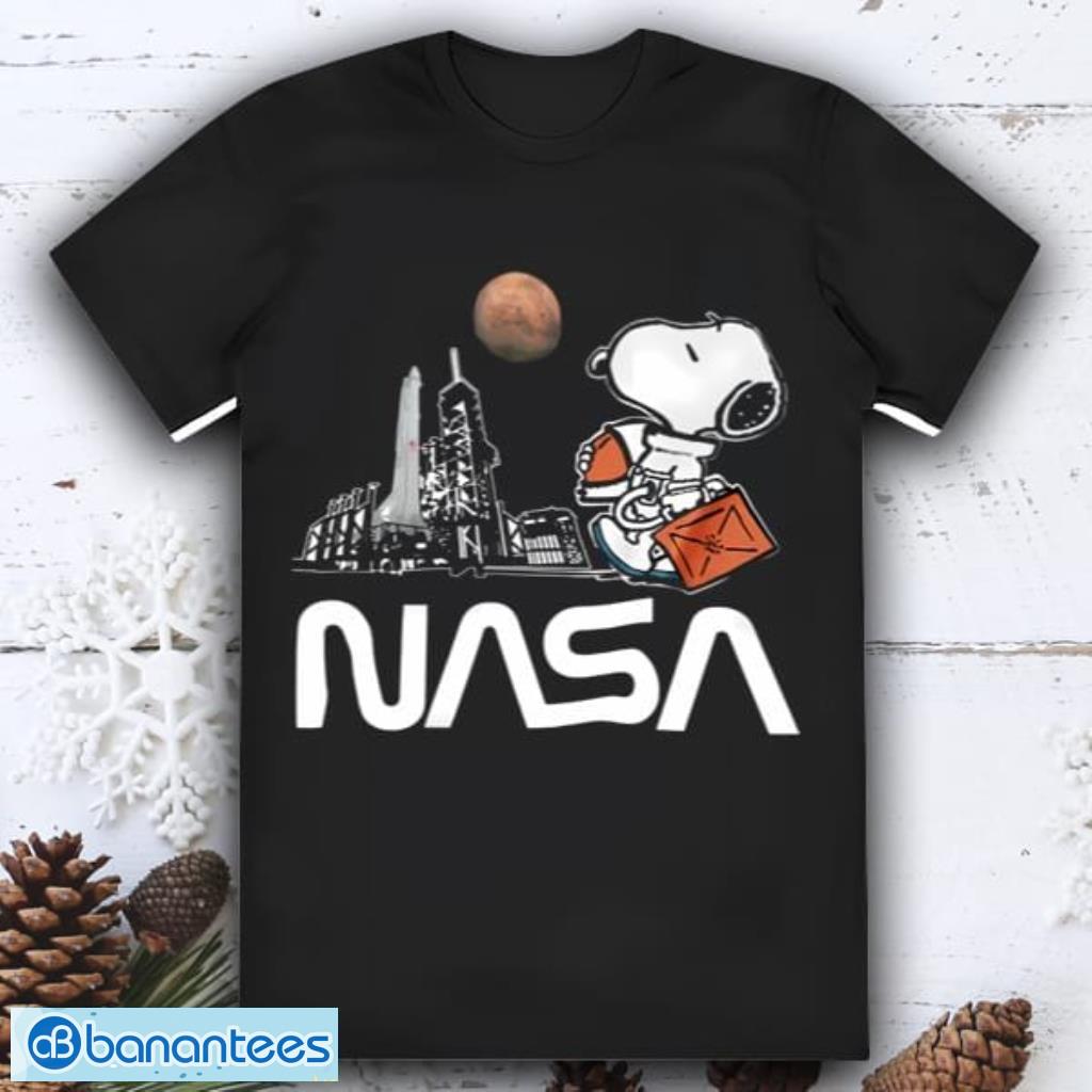 Peanut Snoopy Nasa Shirt - Banantees
