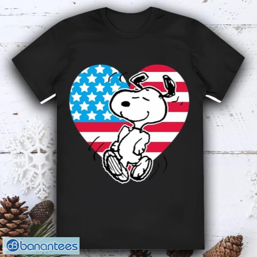 Peanuts Snoopy USA Flag Heart Shirt - Banantees