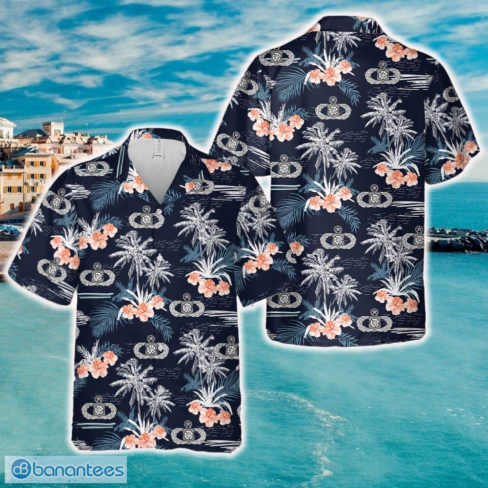 US Air Force Master Weapons Director Badge Hawaiian Shirt Tropical ...