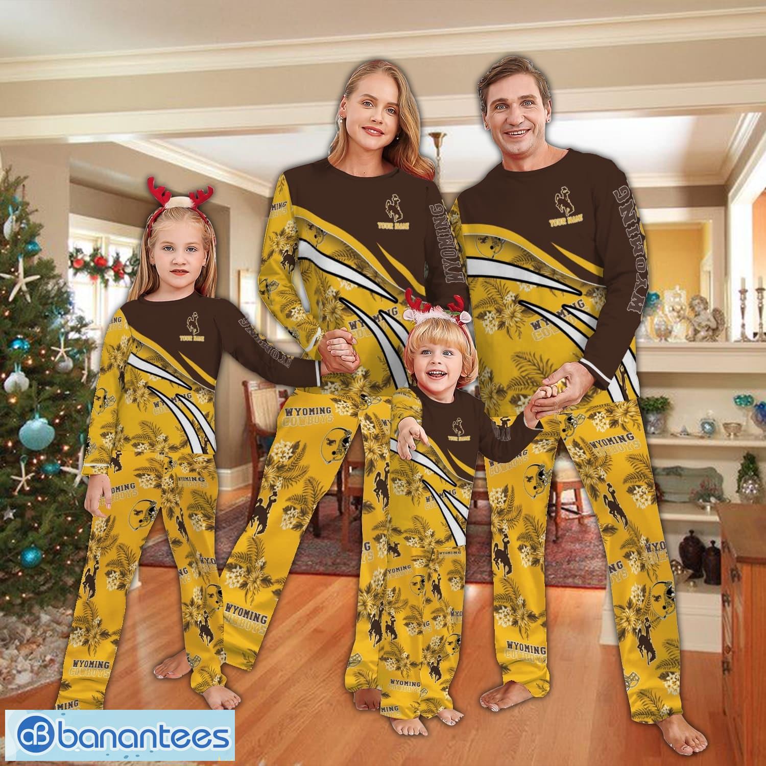 New Design Wyoming Cowboys Flower Pattern Family Pajamas Set - Banantees